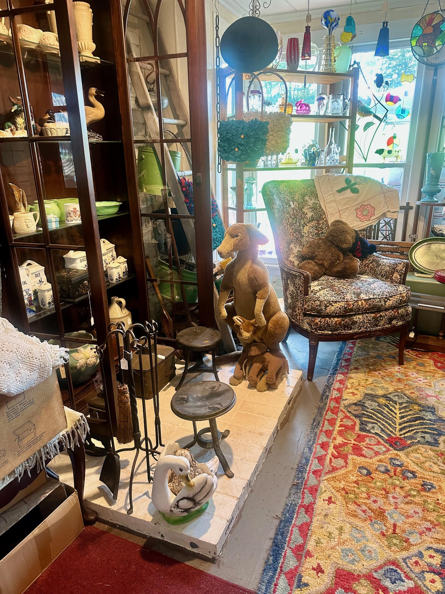 Antique - Store- Contact Us - Duck Harbor Antiques Etcetera
